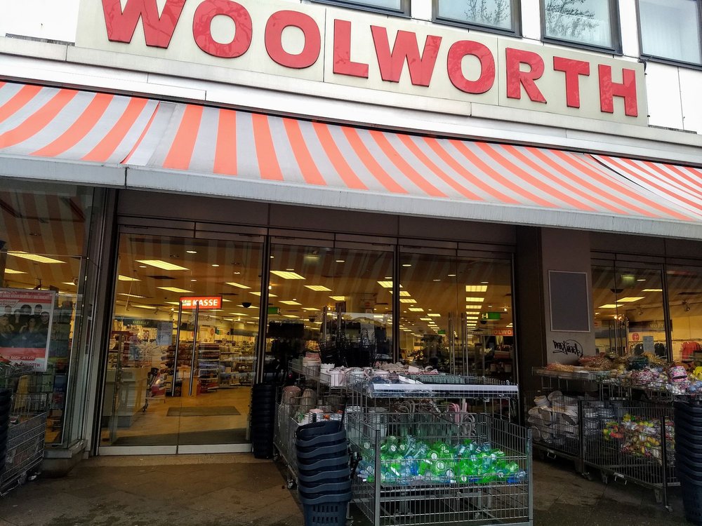 WOOLWORTH - Updated April 2024 - Bahnhofstr. 21 / 22, Berlin, Germany ...