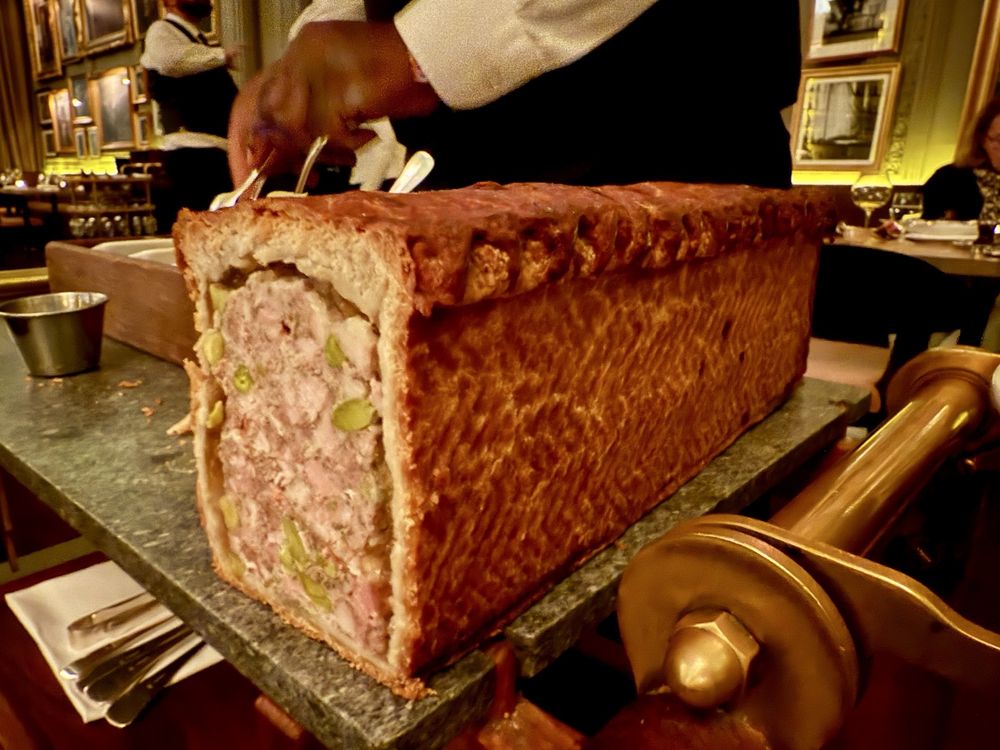 BERNERS TAVERN - Updated July 2025 - 366 Photos & 148 Reviews - 10 ...