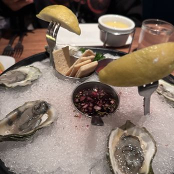 PERRYS STEAKHOUSE & GRILLE - PARK MEADOWS - Updated July 2025 - 908 ...