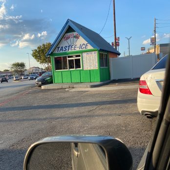 TASTEE ICE - Updated January 2026 - 13 Photos & 16 Reviews - 1001 N I ...