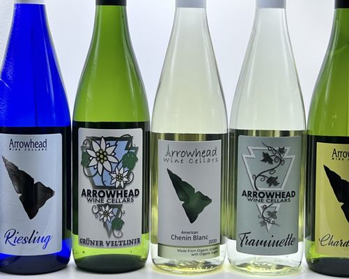 ARROWHEAD WINE CELLARS - Updated July 2025 - 17 Photos & 19 Reviews - 12073 East Main Rd, North ...