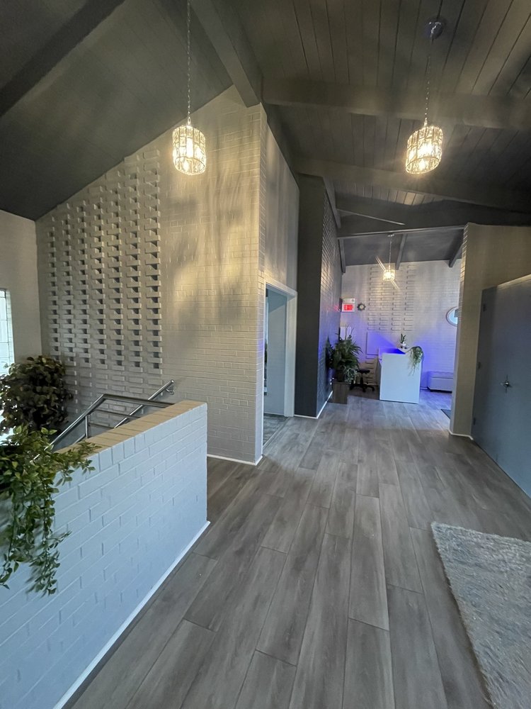 INFINITY CONTRACTING OF RACINE - Updated November 2025 - 32 Photos - 1440 Junction Ave, Racine ...