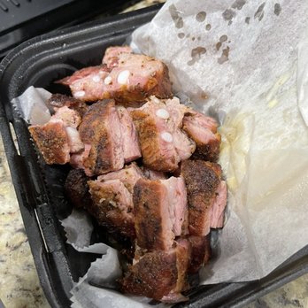 TRUCKINGS BBQ - Updated March 2025 - 13 Photos & 12 Reviews - 216 SE ...