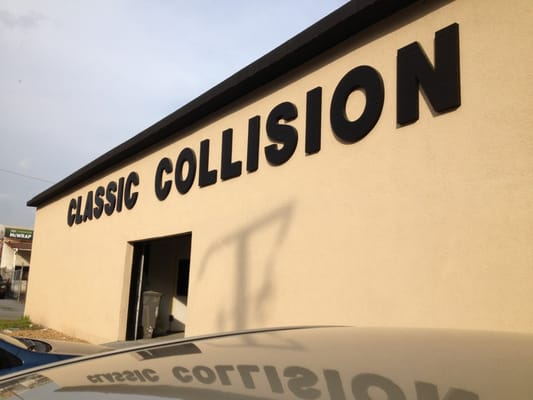 CLASSIC COLLISION - Updated September 2025 - 37 Photos & 51 Reviews ...