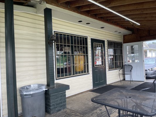 ETTRICK DELI - Updated October 2025 - 123 Photos & 65 Reviews - 3608 E ...