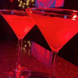 LOV3 HOUSTON - Updated October 2025 - 48 Photos & 50 Reviews - 2900 ...