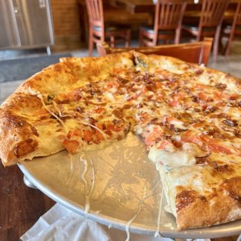 RED PEPPER PIZZERIA & PASTA - SULTAN - Updated October 2025 - 62 Photos ...