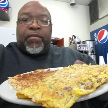 FLORISSANT CITY DINER - Updated April 2025 - 92 Photos & 76 Reviews ...