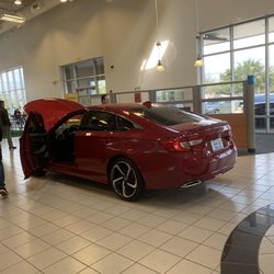 HOWDY HONDA - 139 Photos & 476 Reviews - 5519 E Ben White Blvd, Austin ...