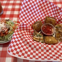 MONJUNIS ITALIAN CAFE - Updated December 2025 - 312 Photos & 207 ...