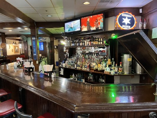 EL PRESIDENTE - Updated May 2026 - 34 Photos & 30 Reviews - 2 8th St ...