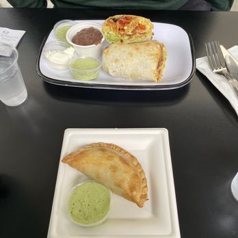 AMARA CHOCOLATE & COFFEE nearby at 55 S Raymond Ave, Pasadena ...