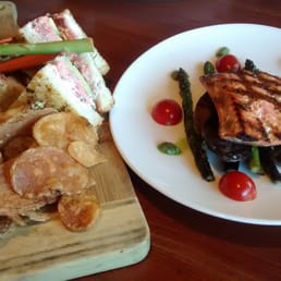 WILDFIN AMERICAN GRILL - Updated October 2024 - 389 Photos & 524 ...