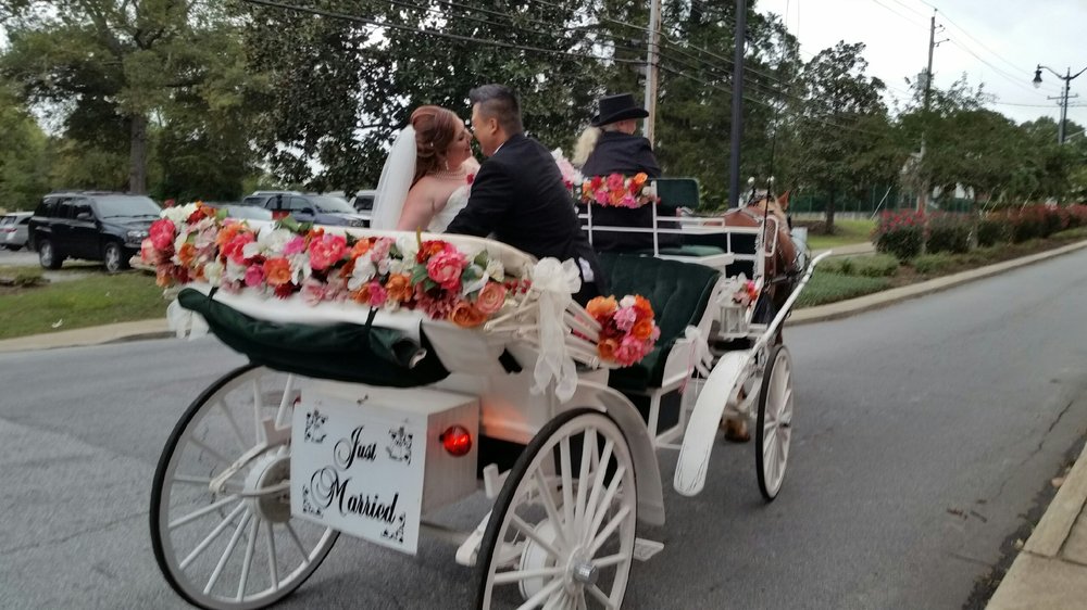 HAPPY TRAILS HORSE AND CARRIAGE - 7240 Dan Rhyne Rd, Vale, North ...