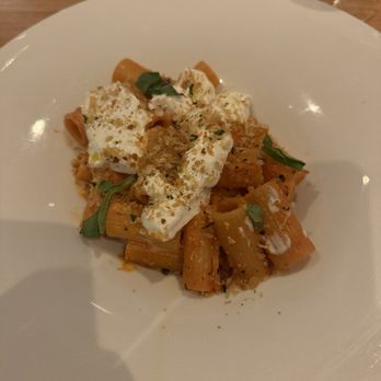 LALA - Updated May 2025 - 106 Photos & 33 Reviews - 1000 The Mall Of ...