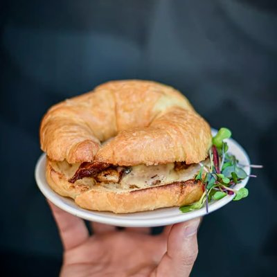 LOCALS ONLY - Updated October 2025 - 589 Photos & 349 Reviews - 311 ...