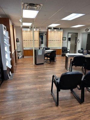 MID OHIO EYE - Updated December 2025 - 21 Photos & 13 Reviews - 4830 ...