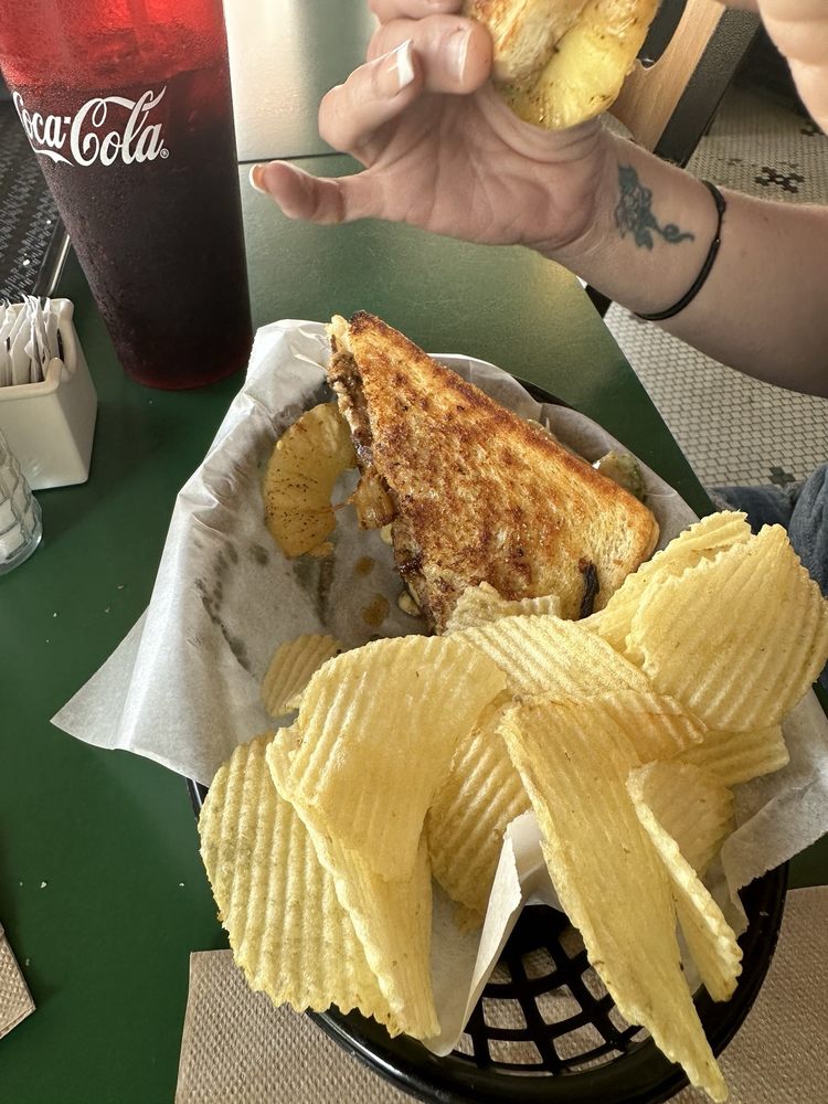 OLD STYLE DELI - Updated June 2025 - 27 Photos & 46 Reviews - 200 S ...