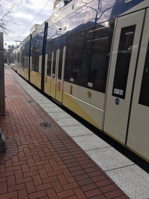 MAX YELLOW LINE Portland, OR - Updated November 2024 - Trains - Yelp