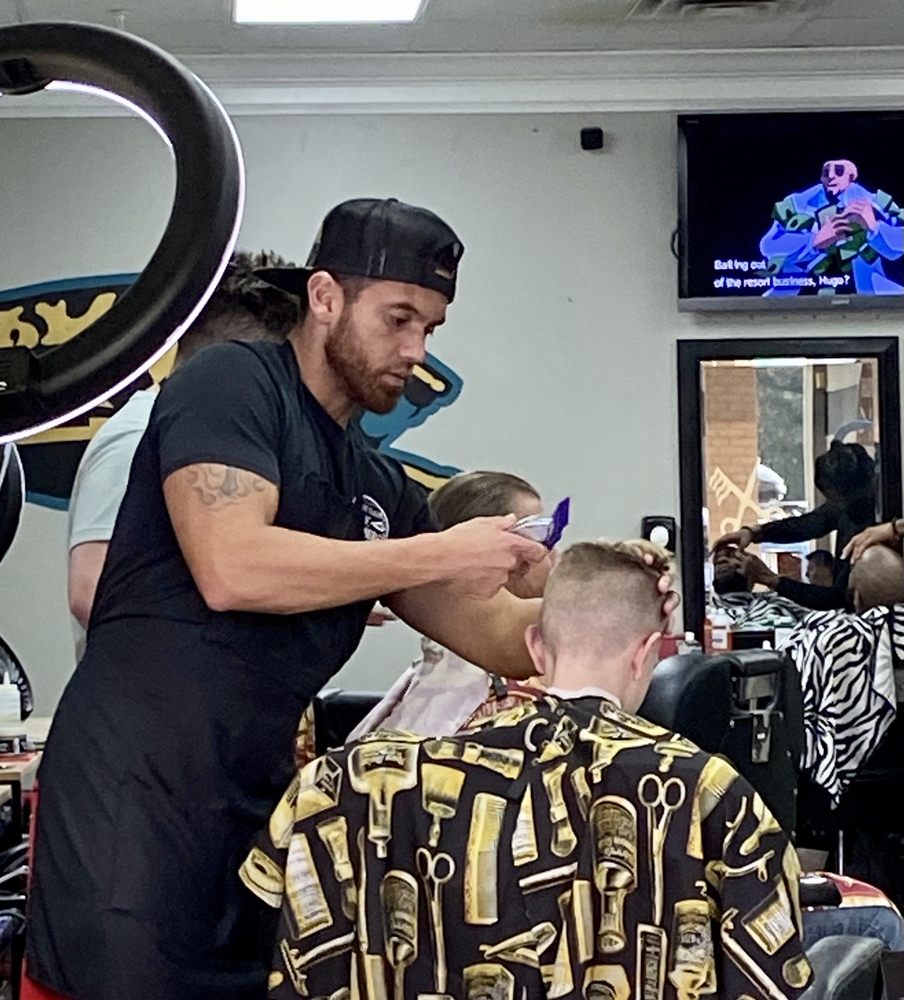 FIRST CLASS BARBERS - Updated August 2025 - 15 Photos & 17 Reviews ...