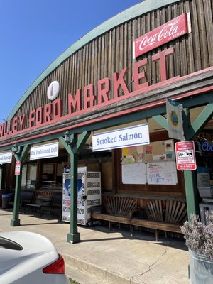 VALLEY FORD MARKET - Updated January 2025 - 37 Photos & 47 Reviews ...