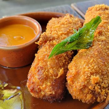 RUPEE BAR - Updated July 2024 - 535 Photos & 196 Reviews - 6307 24th ...