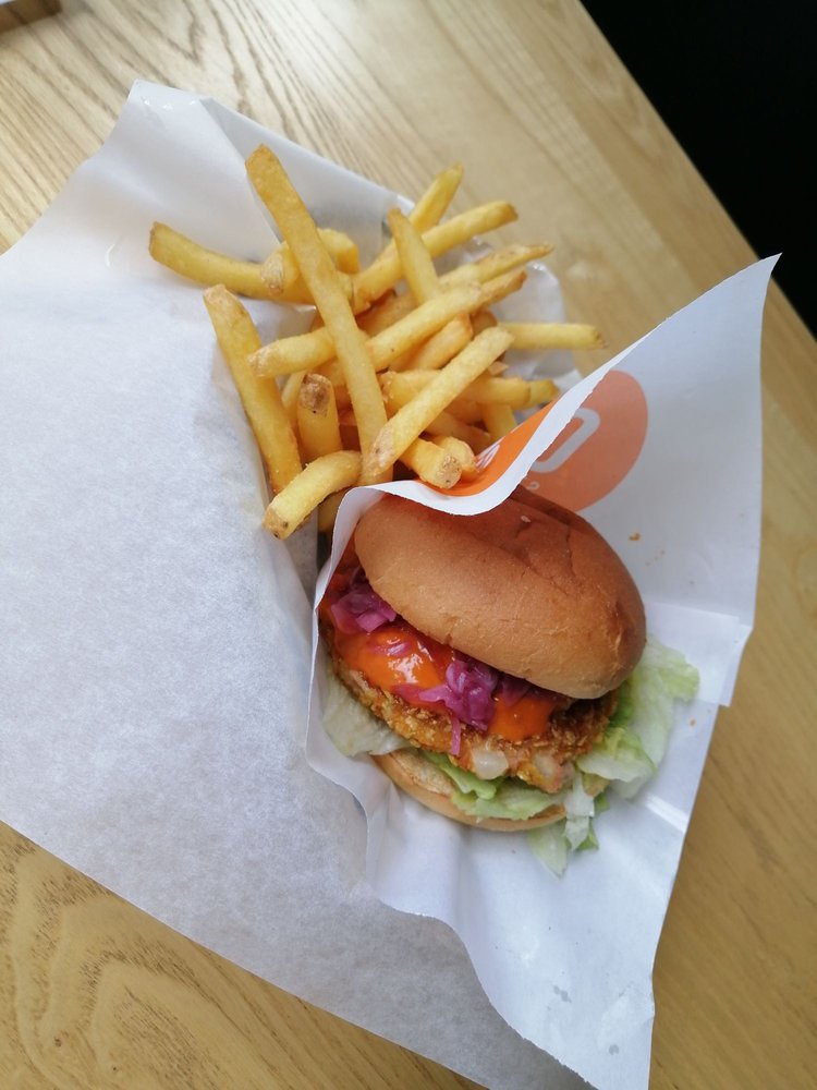 CGS STREETFOOD ENEBYÄNGEN - Updated June 2025 - 28 Photos & 15 Reviews ...