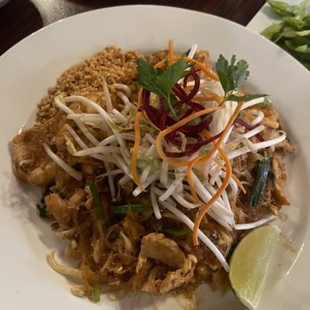SI LOM THAI ASIAN FUSION - Updated January 2026 - 625 Photos & 692 ...