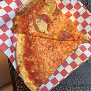 LOOSIES PIZZA - Updated April 2025 - 164 Photos & 200 Reviews - 300 E ...