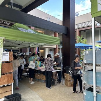 MANOA FARMERS’ MARKET - Updated December 2025 - 181 Photos & 73 Reviews ...