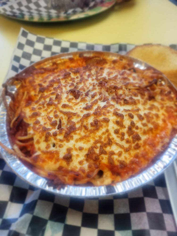 MO’S PIZZA - Updated October 2025 - 5115 50 Avenue, Cold Lake, Alberta ...