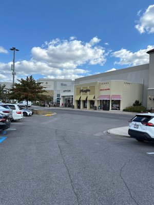 THE SUMMIT - Updated August 2025 - 60 Photos & 65 Reviews - 214 Summit ...