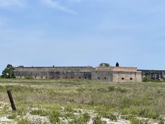FORT PICKENS GULF ISLANDS NATIONAL PARK - Updated December 2025 - 560 ...