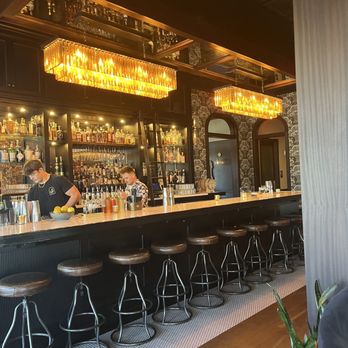 THE GRACEFUL ORDINARY - 261 Photos & 166 Reviews - 3 E Main St, St ...