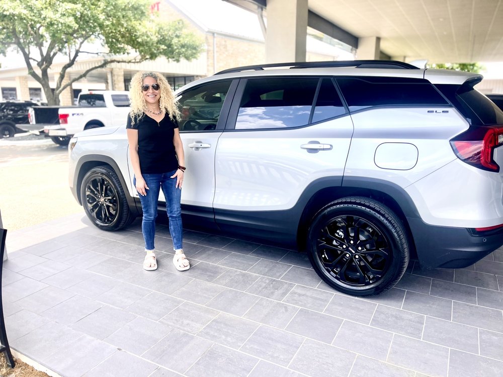 COVERT BUICK GMC OF AUSTIN - Updated December 2025 - 244 Photos & 404 ...