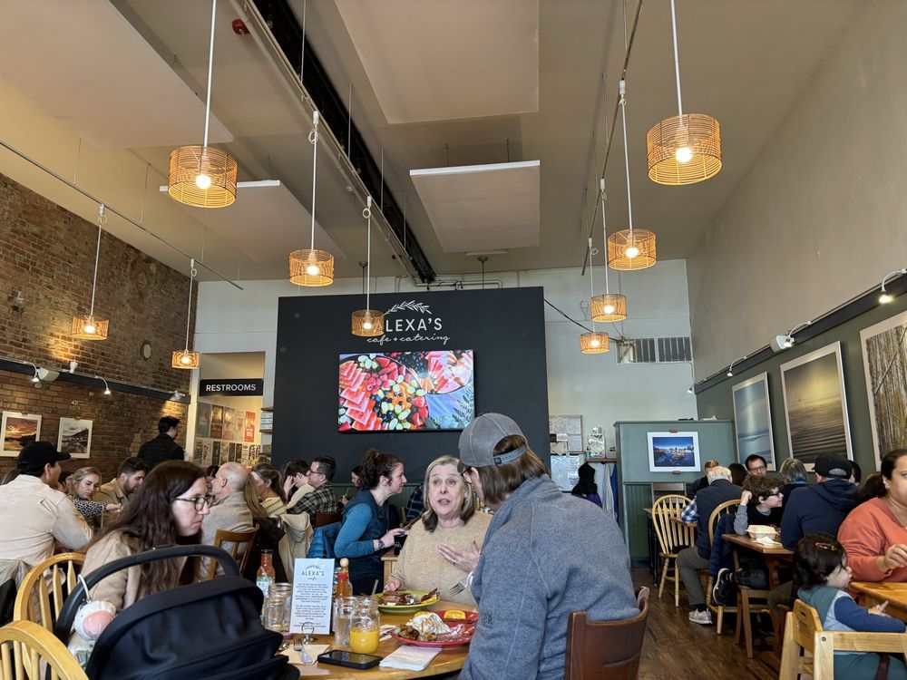 ALEXA’S CAFE - Updated September 2025 - 407 Photos & 684 Reviews ...