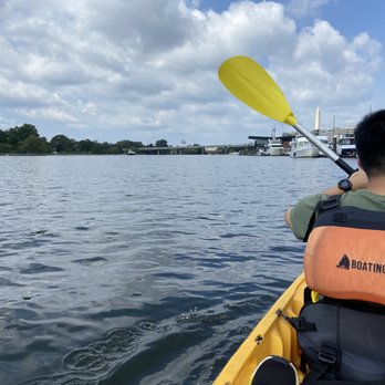 BOATING IN DC AT KEY BRIDGE BOATHOUSE - Updated May 2024 - 289 Photos ...