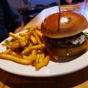 MADISON’S - 64 Photos & 81 Reviews - Bars - 4020 Dowlen Rd, Beaumont ...