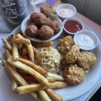 QUARTERDECK - Updated May 2025 - 930 Photos & 1053 Reviews - 1200 Fort ...