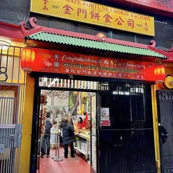 GOLDEN GATE FORTUNE COOKIE FACTORY - Updated June 2025 - 2082 Photos ...