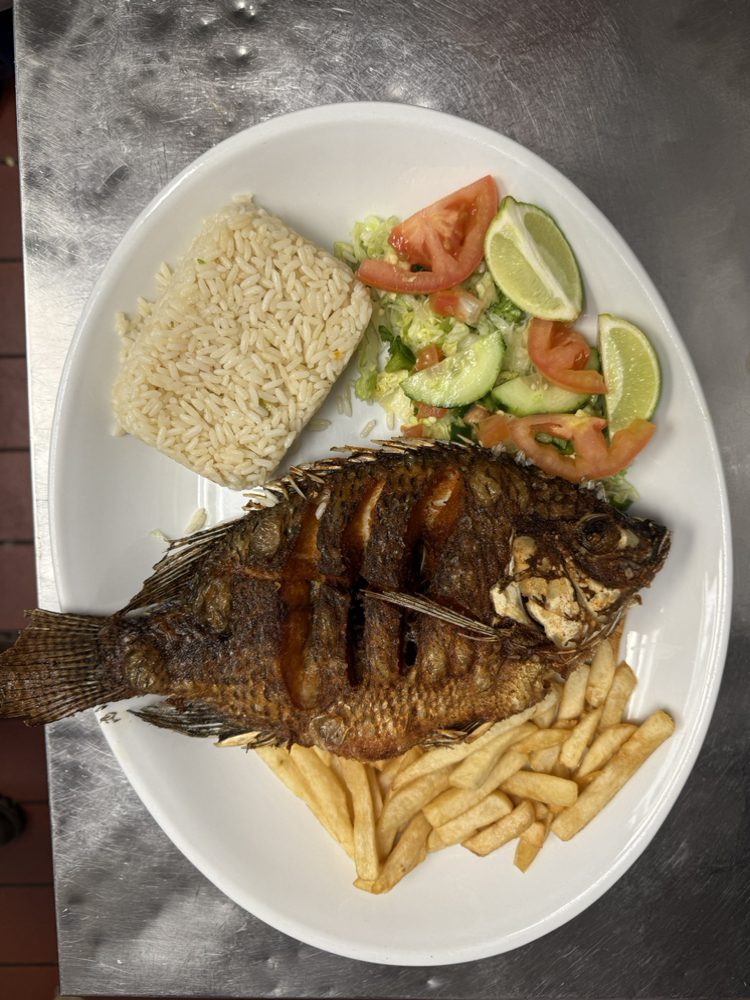 MONTECRISTO SALVADOREAN GRILL AND BAR - Updated December 2025 - 2001 E ...