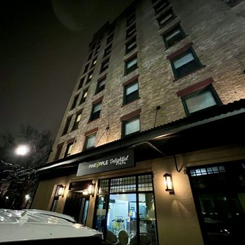 STAYPINEAPPLE, A DELIGHTFUL HOTEL, SOUTH END - Updated August 2025 ...