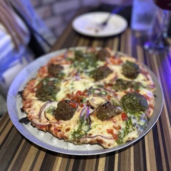 HOPS AT 84 EAST - Updated March 2025 - 696 Photos & 406 Reviews - 84 E ...
