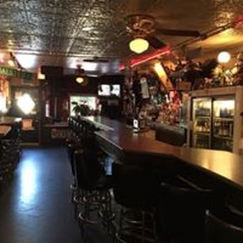 BERNICE’S TAVERN - Updated June 2024 - 54 Photos & 122 Reviews - 3238 S ...
