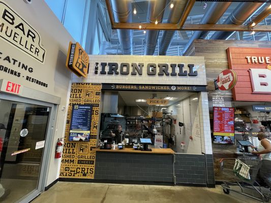 THE IRON GRILL - Updated December 2025 - 12 Photos - 1801 E 51st St ...