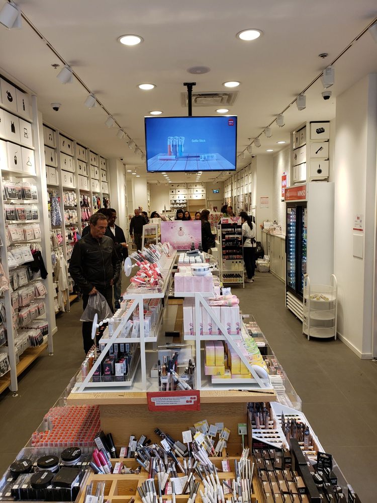 MINISO - 31 Photos - 475 Rue Sainte-Catherine O, Montréal, QC - Yelp