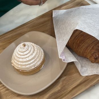 ESTELLE BAKERY & PATISSERIE - Updated January 2026 - 214 Photos & 86 ...