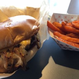 SMITTY’S GARAGE BURGERS & BEER - 235 Photos & 231 Reviews - 7104 S ...