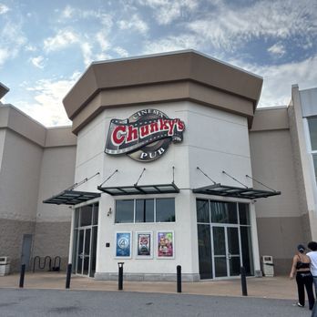 CHUNKY’S CINEMA PUB - MANCHESTER - Updated January 2026 - 80 Photos ...