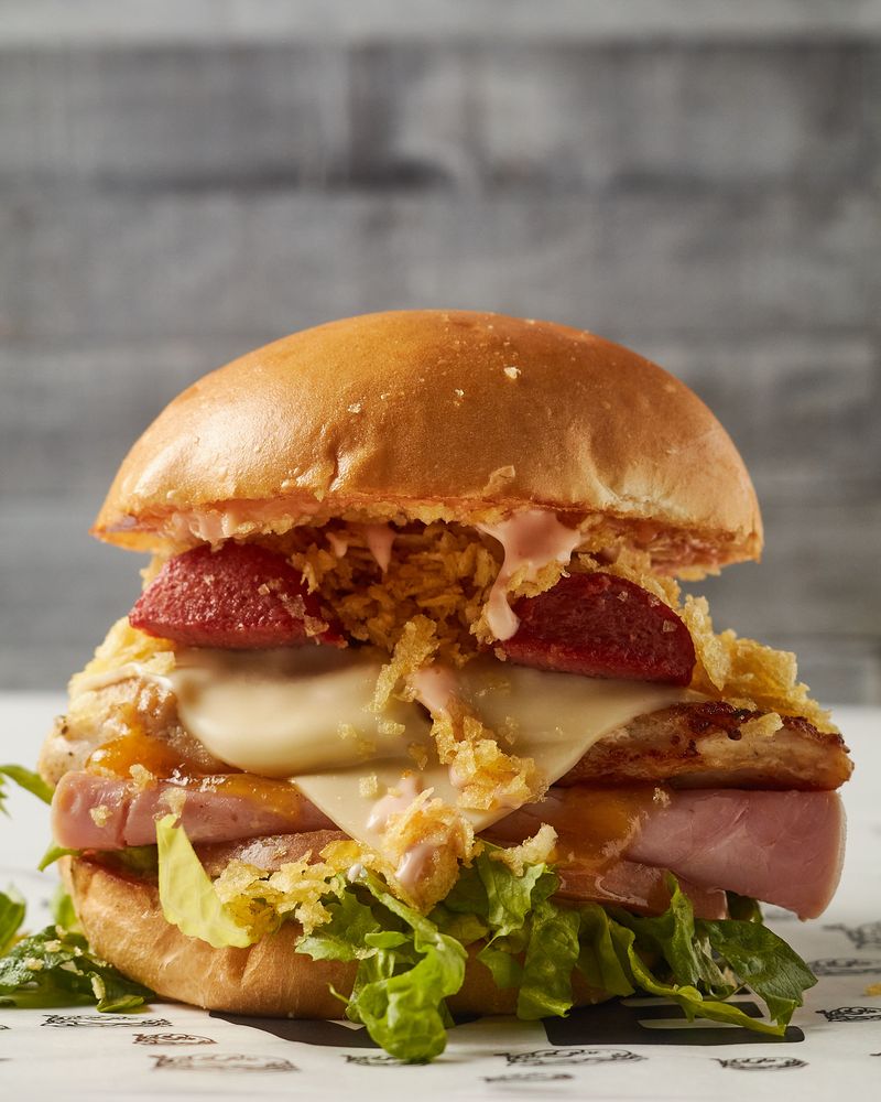 JUNIOR COLOMBIAN BURGER - Updated October 2025 - 240 Photos & 229 ...